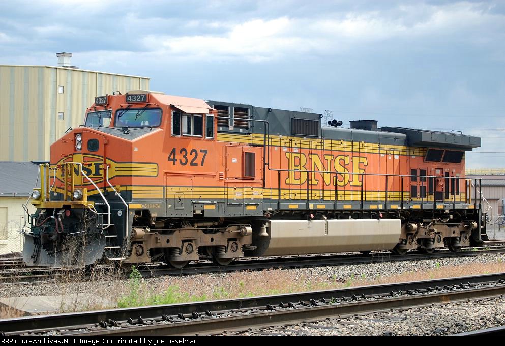 BNSF 4327